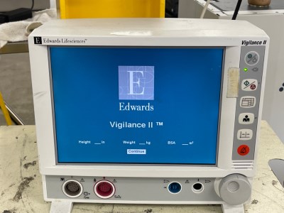 edwards-lifesciences-vigilance-ii-patient-monitor-9z1qds7y-2185941-st.jpg