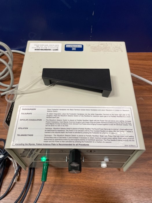 Ellman Surgitron F.F.P.F. EMC w/ Foot Pedal & Antenna for sale