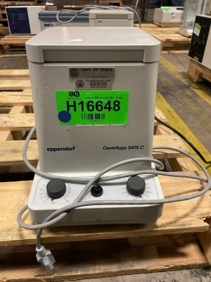 Eppendorf Centrifuge 5415 C *Powered on at time of auction* for sale
