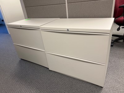 Estimated (64) Metal Teknion Pedestal Height filing cabinets, lateral ...