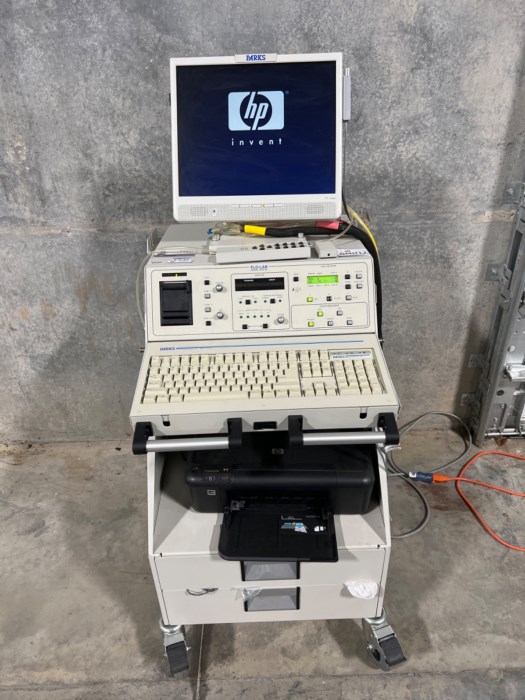 FLO-LAB MODEL 2100 (Powers on) for sale