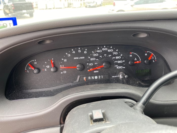 2008 Ford E25 Van for sale