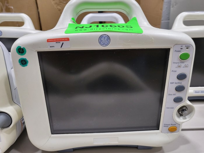 GE Dash 3000 (5) / GE Transport Pro for sale