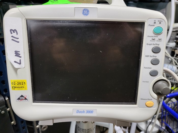 GE Dash 3000 Patient Monitor for sale