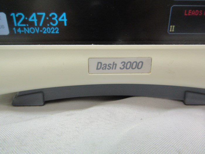 GE Dash 3000 Patient Monitor With Capnoflex LF CO2 Module for sale