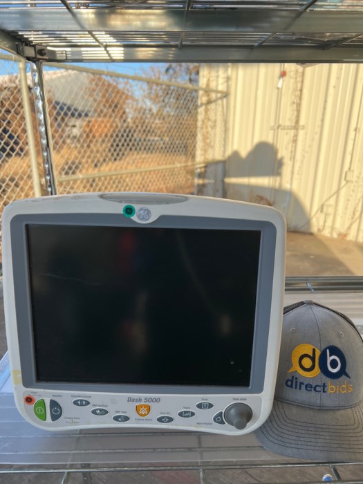 GE Dash 5000 Patient Monitor for sale