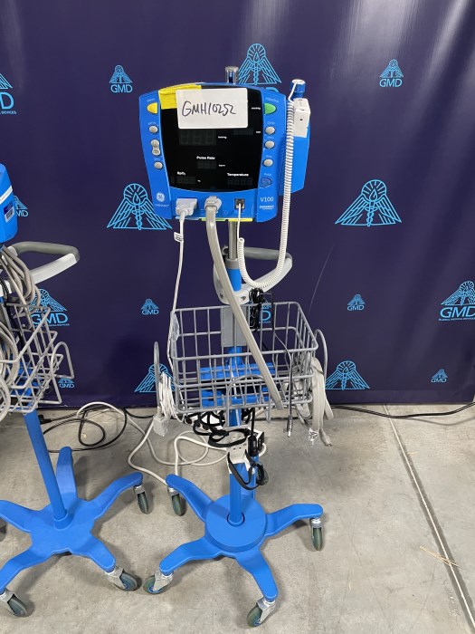 GE DinaMap With Carts Lot for sale