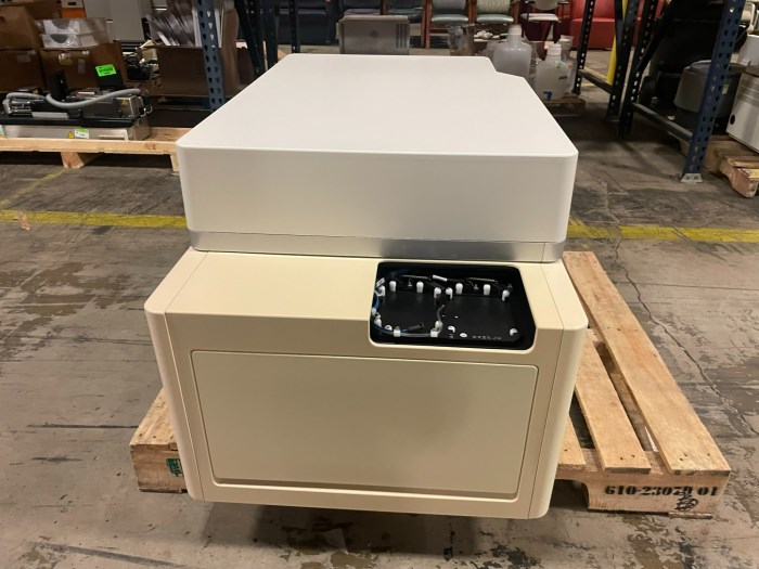 GE IN Cell Analyzer 2200 for sale