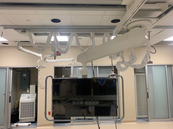 GE Innova IGS 630 Biplane Cathlab DOM: 2013 for sale