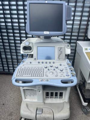 GE logic 9 ultrasound (No probe) for sale