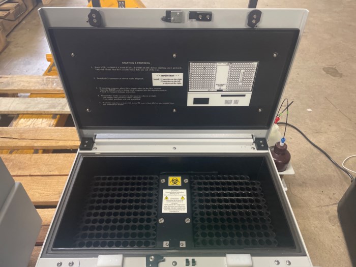 Gen-Probe Leader HC+ Luminometer for sale