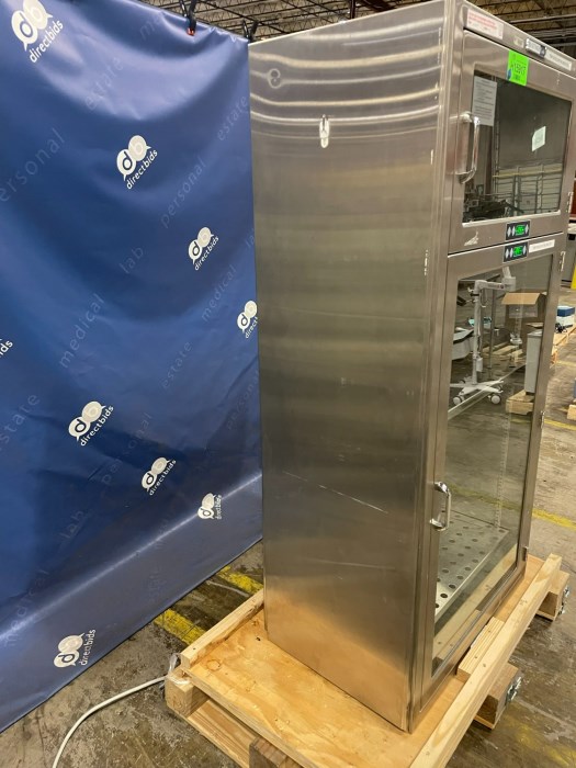 Getinge Castle Warming Cabinet for sale