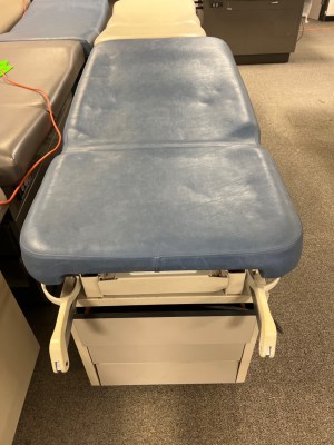 hamilton-exam-bed-1ym5osej-2148172-st.jpg
