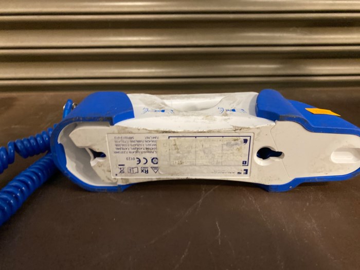 Hamlet Monitor Scope + 2 Pulse Oximeter Model CMS60D + 2 Convidien ...