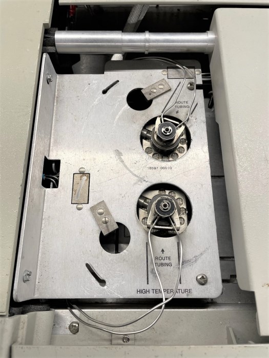 Hewlett Packard HP 5890 Series II Gas Chromatograph w/ HP 3392A ...