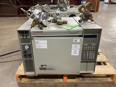 HP 5890 Series II Gas Chromatograph for sale