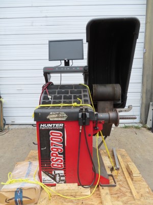 Hunter GSP 9712 Road Force Wheel Balancer for sale
