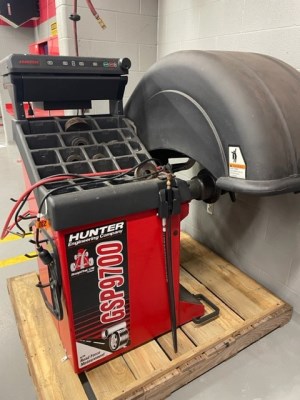 Hunter Wheel Balancer for sale