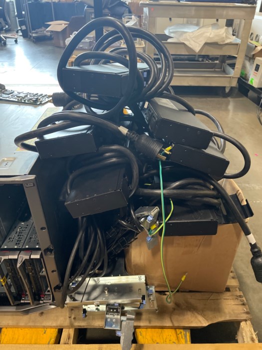 Dell M1000 Bladecenter Chassis, PSU, and Fans, M610 blades, 30Amp Dell ...