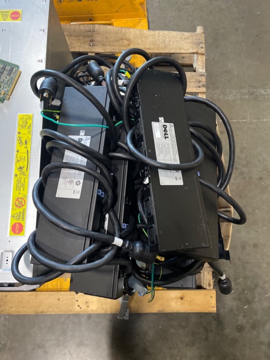 Dell M1000 Bladecenter Chassis, PSU, and Fans, M610 blades, 30Amp Dell ...