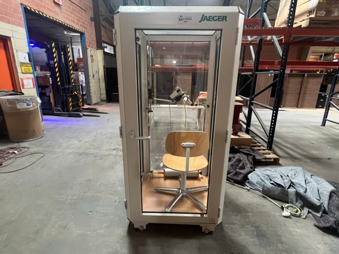 Jaeger MasterScreen Body Plethysmograph Cabin for sale