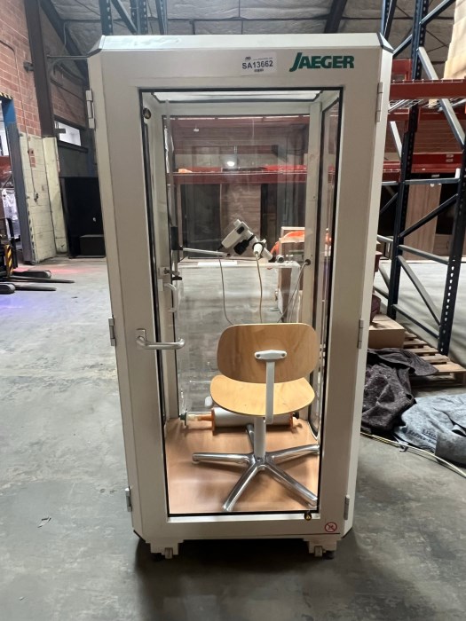 Jaeger MasterScreen Body Plethysmograph Cabin for sale