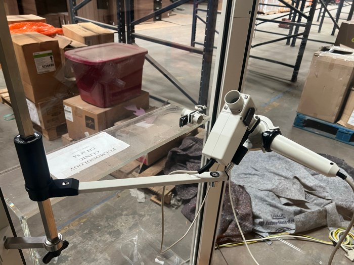 Jaeger MasterScreen Body Plethysmograph Cabin for sale