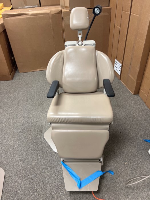 JEDMED Exam Chair with motorized bass and light source for sale