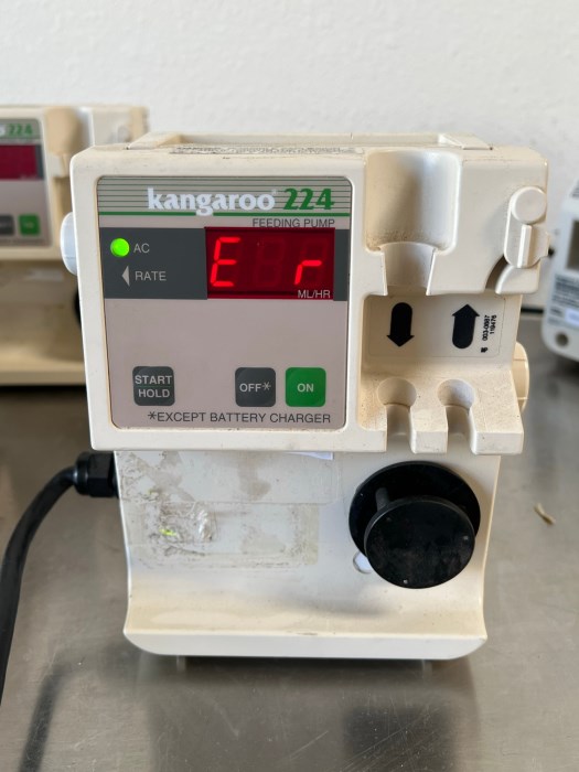 Kangaroo 224 Feeding Pumps (Lot of 7) for sale