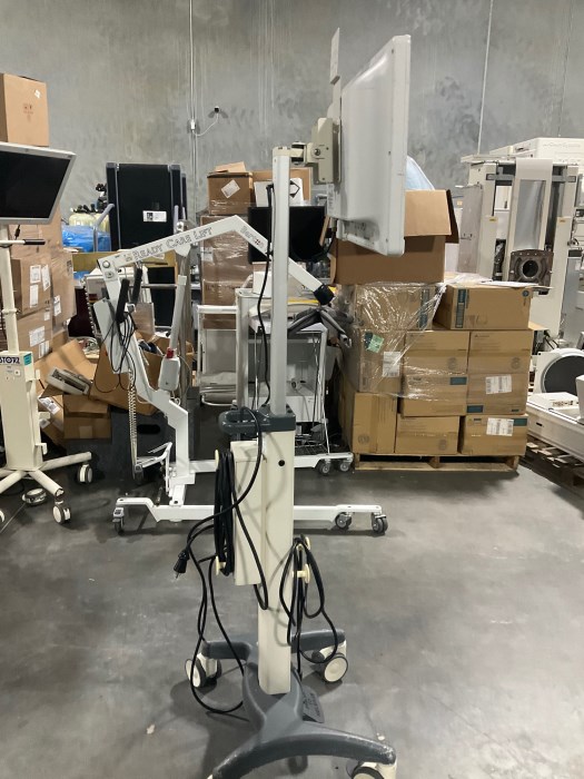 Karl Storz Endoskope Secondary Monitor Stand for sale