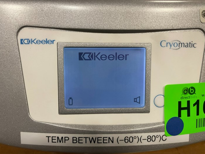 Keeler Cyomatic Ophthalmic Cryo Unit 2509-P-1000 *Powered on at time of ...