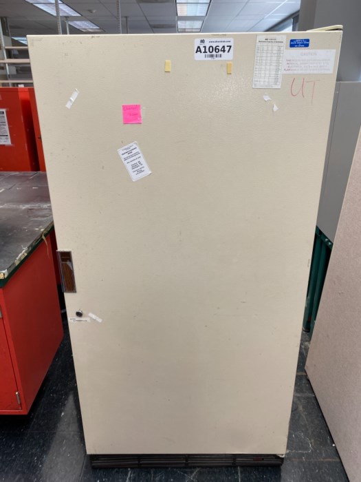 Kenmore Locking Upright Freezer (B3.3.0501) for sale