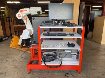 Kuka Roboter GmbH System KR5 six R850 Robot w/ Controller, Power Source ...