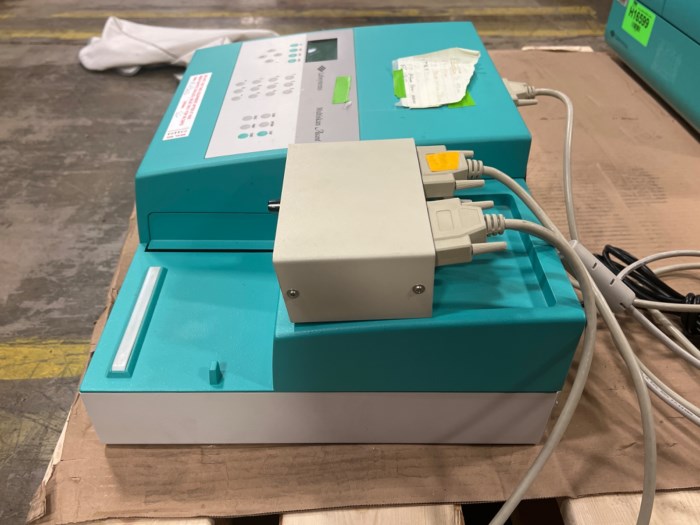 Lab Systems Multiskan Ascent Microplate Reader for sale