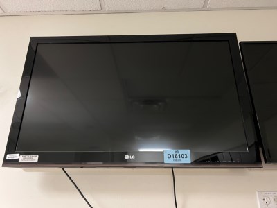LG Flat Screen TV - NC2.130 ? for sale