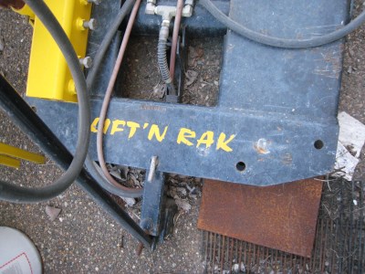 Lift N' Rak Pro Bed w/ 1Tower Frame Rack for sale