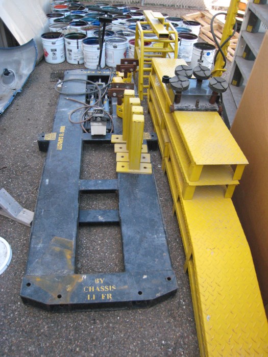 Lift N' Rak Pro Bed w/ 1Tower Frame Rack for sale