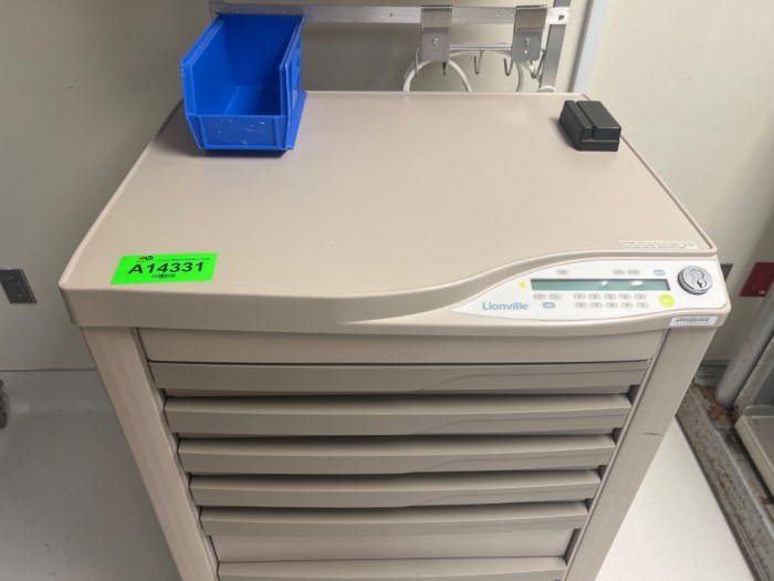 Lionville Model: HC Medical Cart for sale