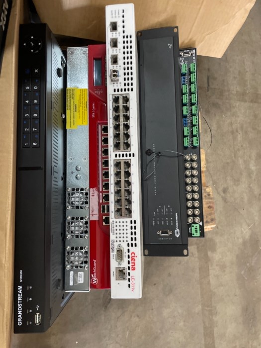Lot of (1) Pallet of Assorted Server & Telecom Equipment for sale