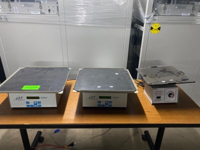 Lot of 2 Cole Parmer Orbital Shaker + 1 Orbitron Rotator II Model ...