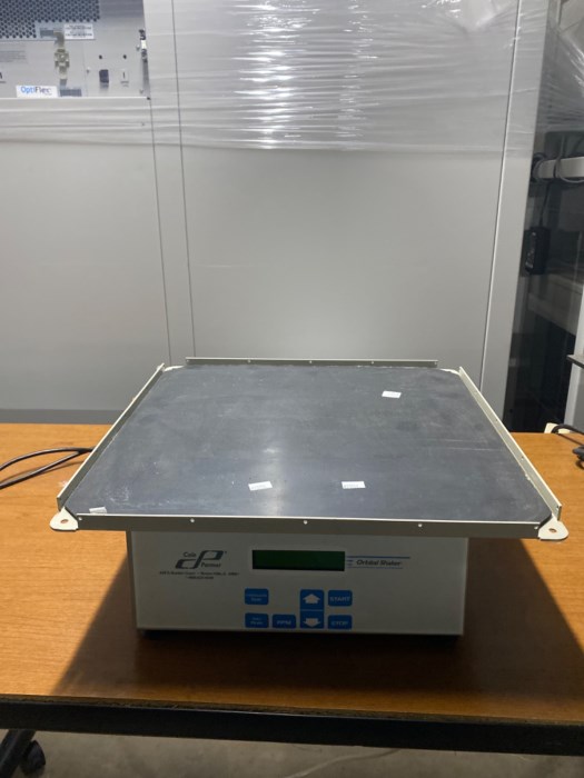 Lot of 2 Cole Parmer Orbital Shaker + 1 Orbitron Rotator II Model ...