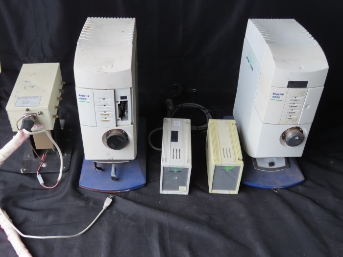 Lot of 2 Mettler Toledo ReactIR-4000 FTIR Analyzers w/ 3 Power Supplies ...