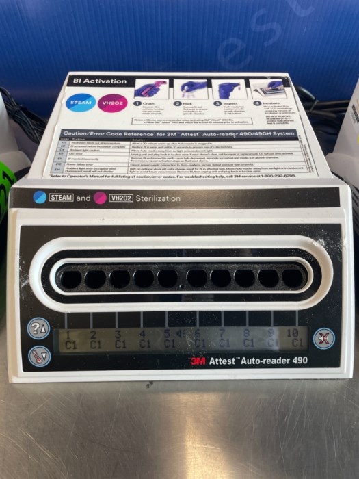 Lot of (3) 3M Attest 490 Auto-Readers Incubators for sale