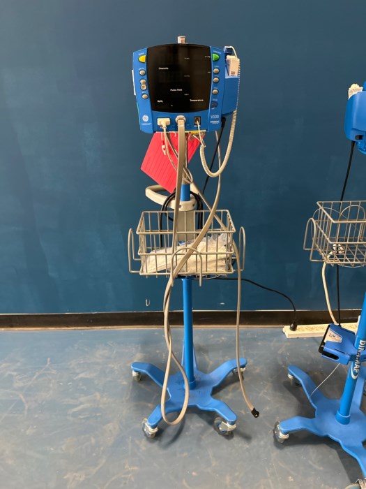 Lot of 3 DINAMAP CARESCAPE V100 Monitor for sale