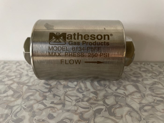 Lot of (3) Matheson Gas Products Model 6134-P8FF Particle Filters for sale