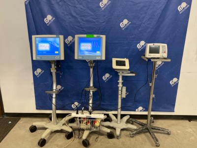 Lot of 4 continuous Hemodynamic Monitors with Stands for sale