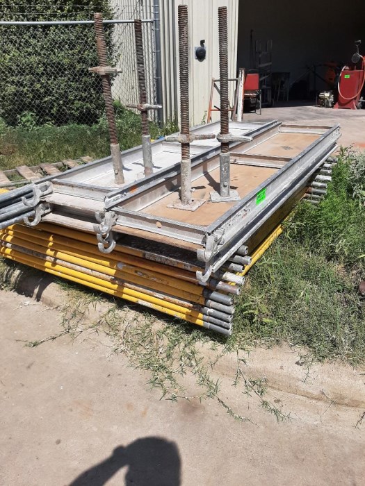Lot of 5 Ft Half Ladder Style Scaffolding for sale
