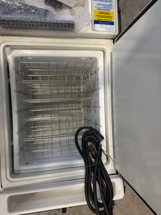 Lot of 6 Hemacool Mobile Blood Storage and Cooling Refrigerator HMC-MIL ...