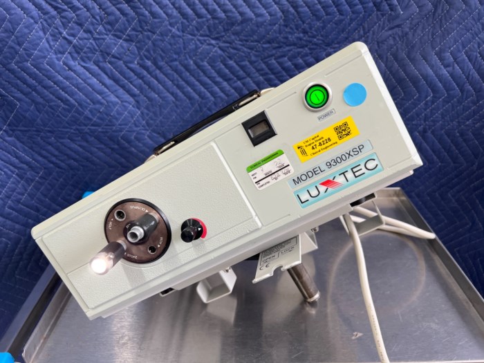 Luxtec model 9300XSP Light Source for sale