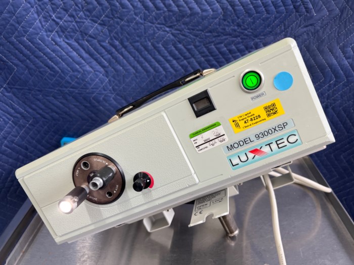 Luxtec model 9300XSP Light Source for sale